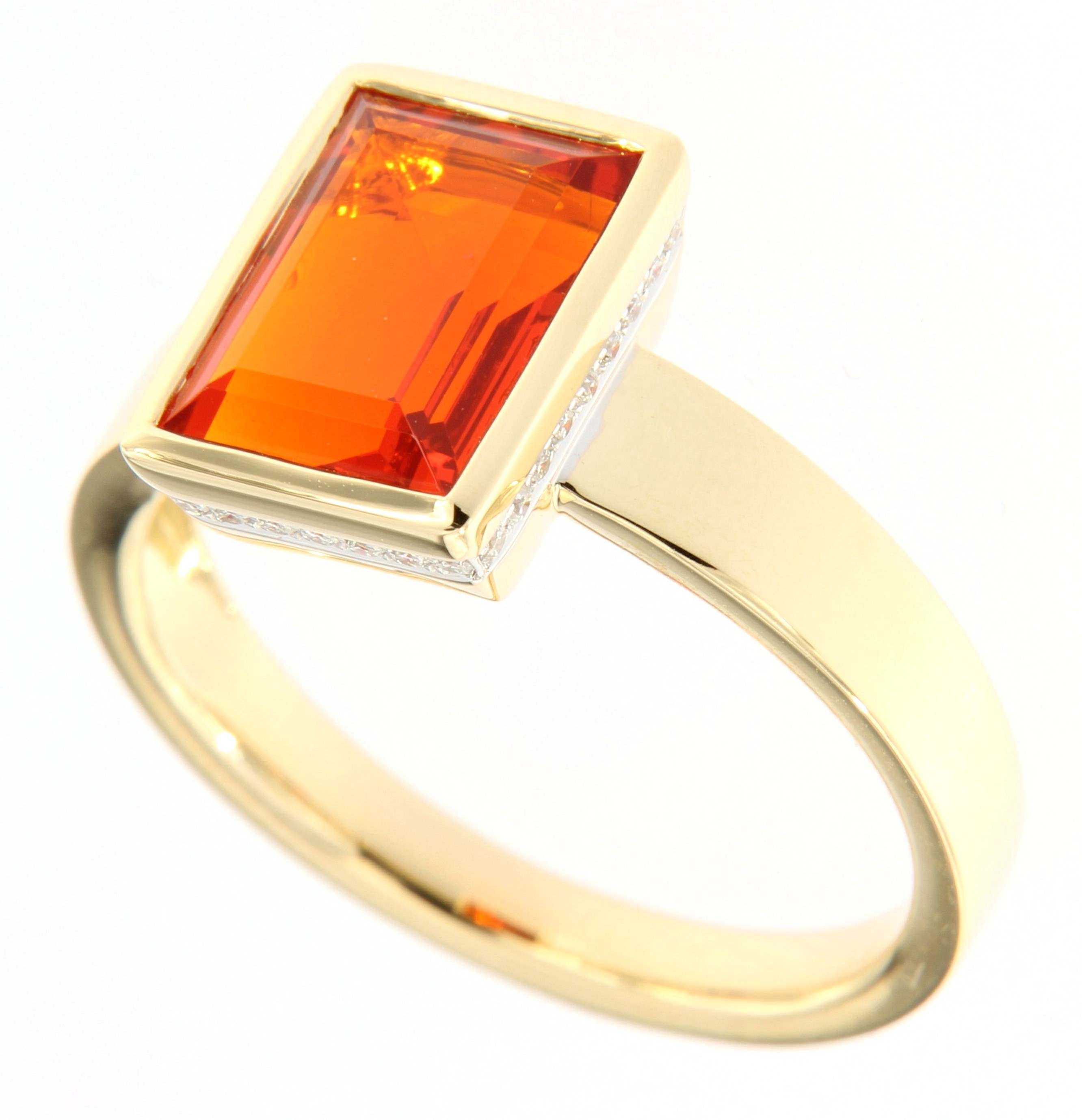 Emil Weis Opals KG - Ring Gold Feueropal